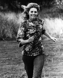 Lindsay Wagner as Jaime Sommers in The Bionic Woman (1976-1978) – Snakkle
